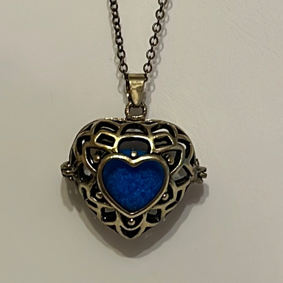 Jewelry | Bronze Heart Aromatherapy Diffuser Necklace | Poshmark